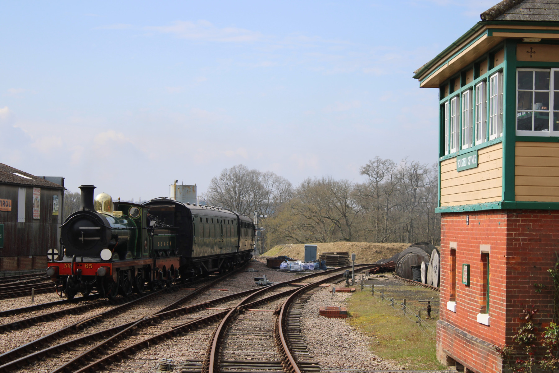 Photo of SECR 65 steam at Bluebell Railway - Horsted Keynes — trainlogger