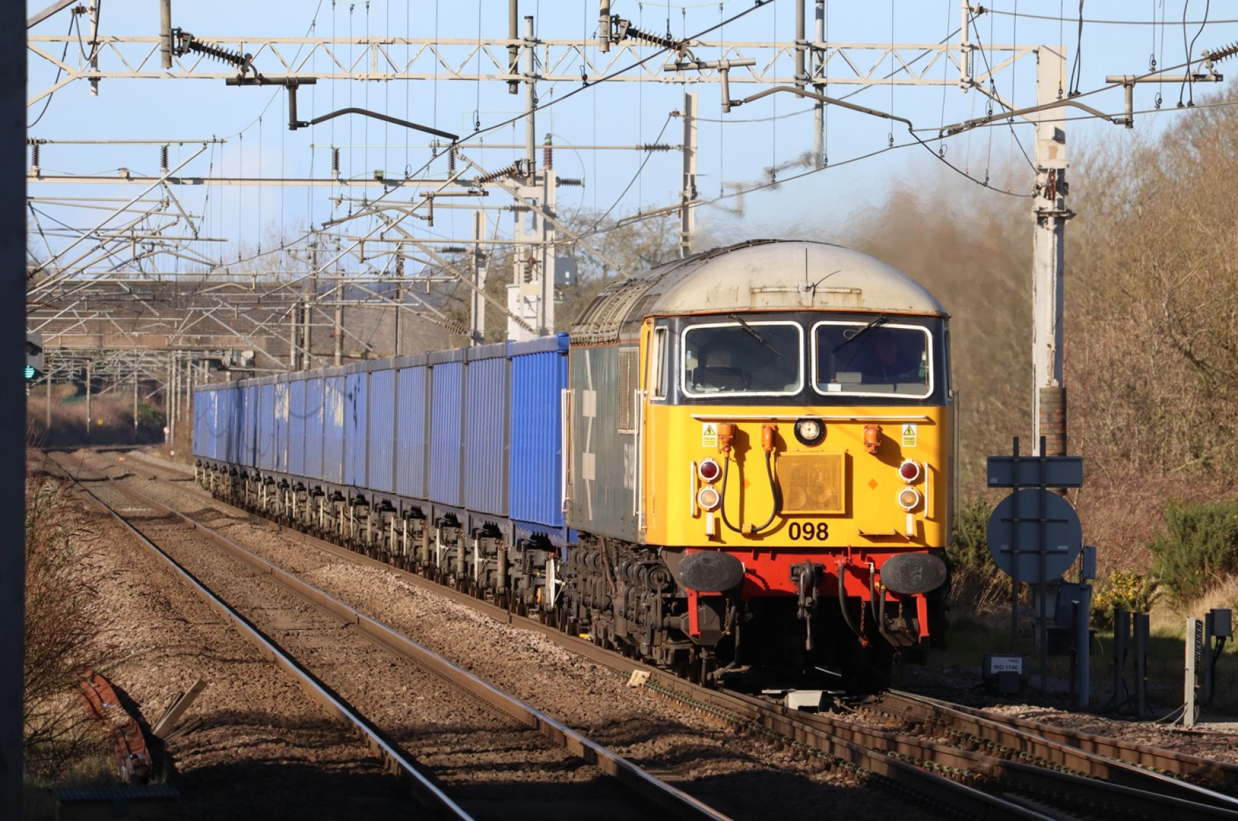 Photo of 56098 at Acton Bridge (Cheshire) — trainlogger