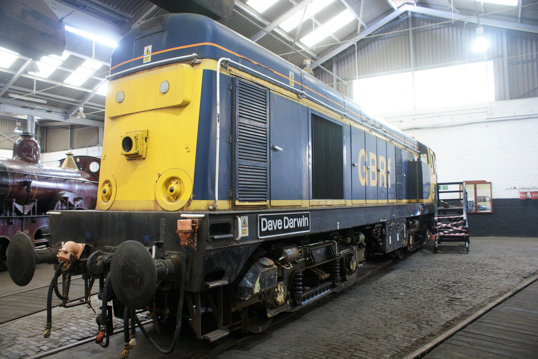 Photo of 20905 at Barrow Hill — trainlogger