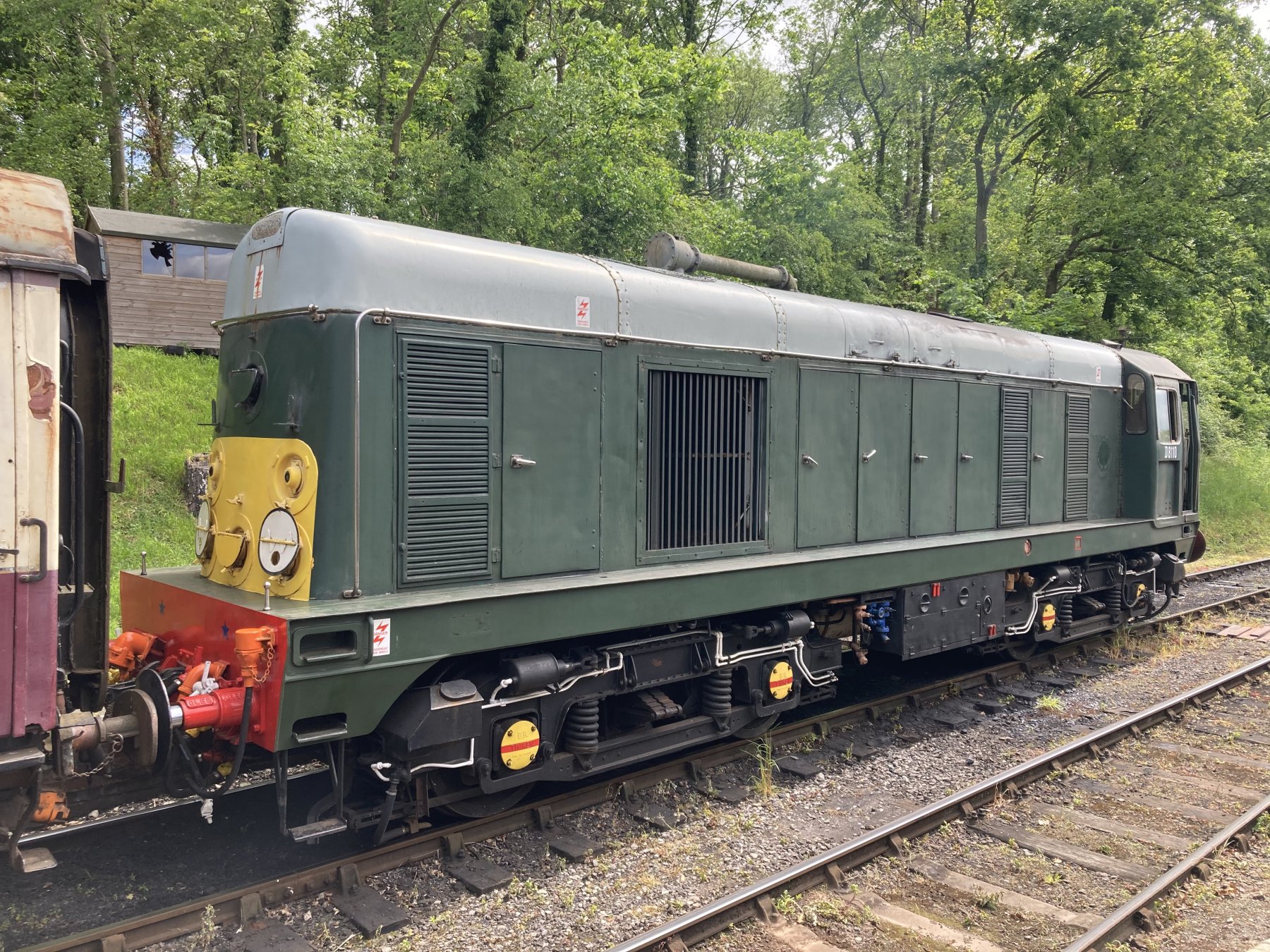 Photo of D8110 at Battlefield Line - Shackerstone — trainlogger