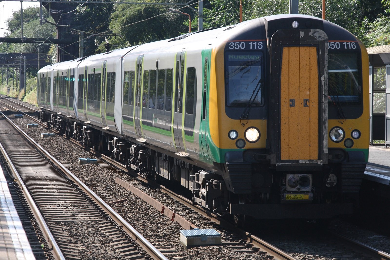 Photo of 350116 at Tame Bridge Parkway — trainlogger