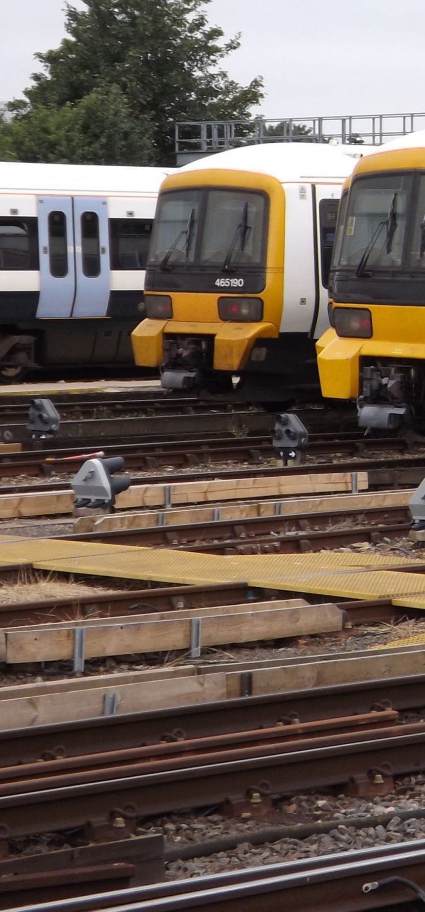 Photo of 465190 at Slade Green Train Care Depot Open Day — trainlogger
