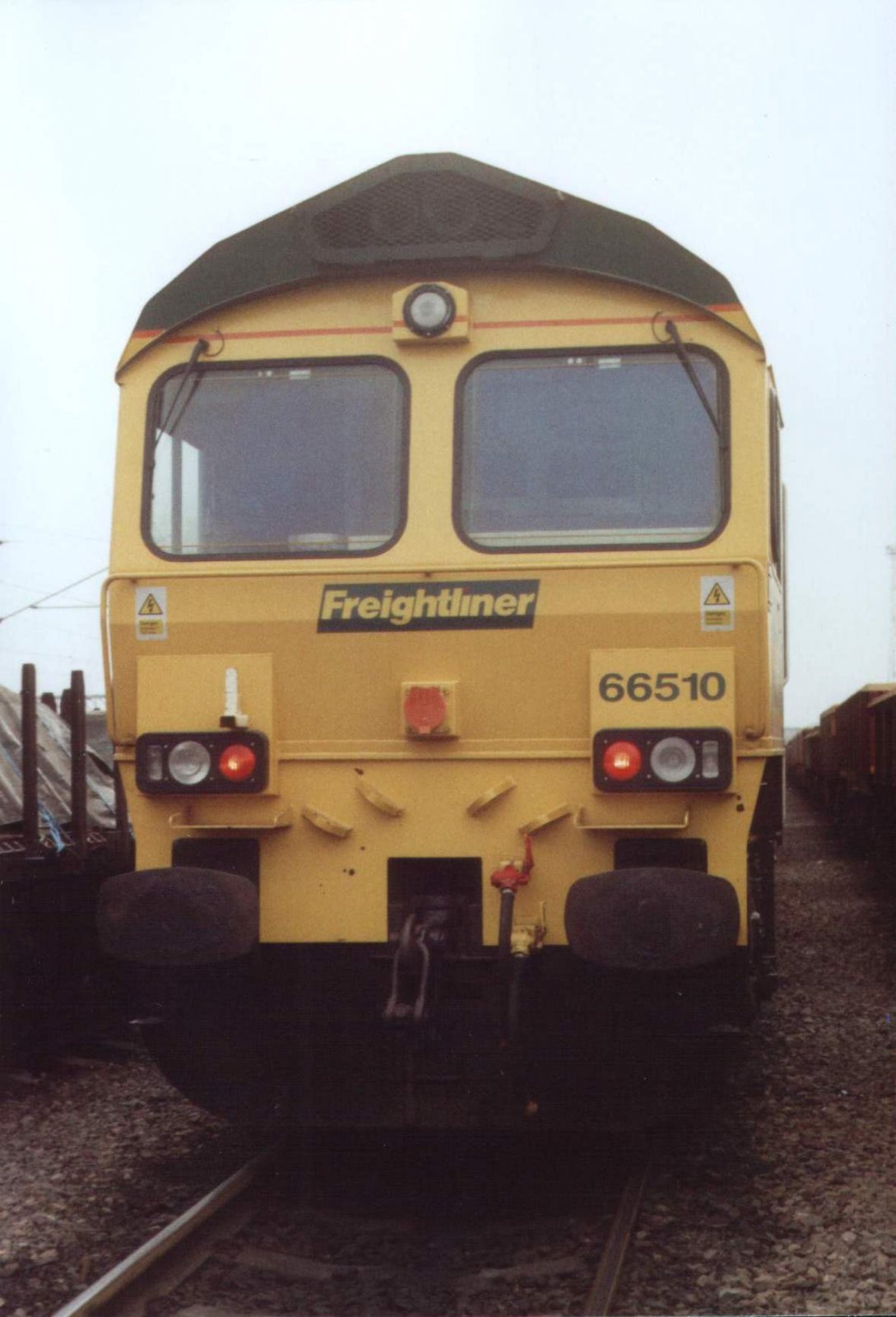 Photo of 66510 at Crewe Basford Hall — trainlogger