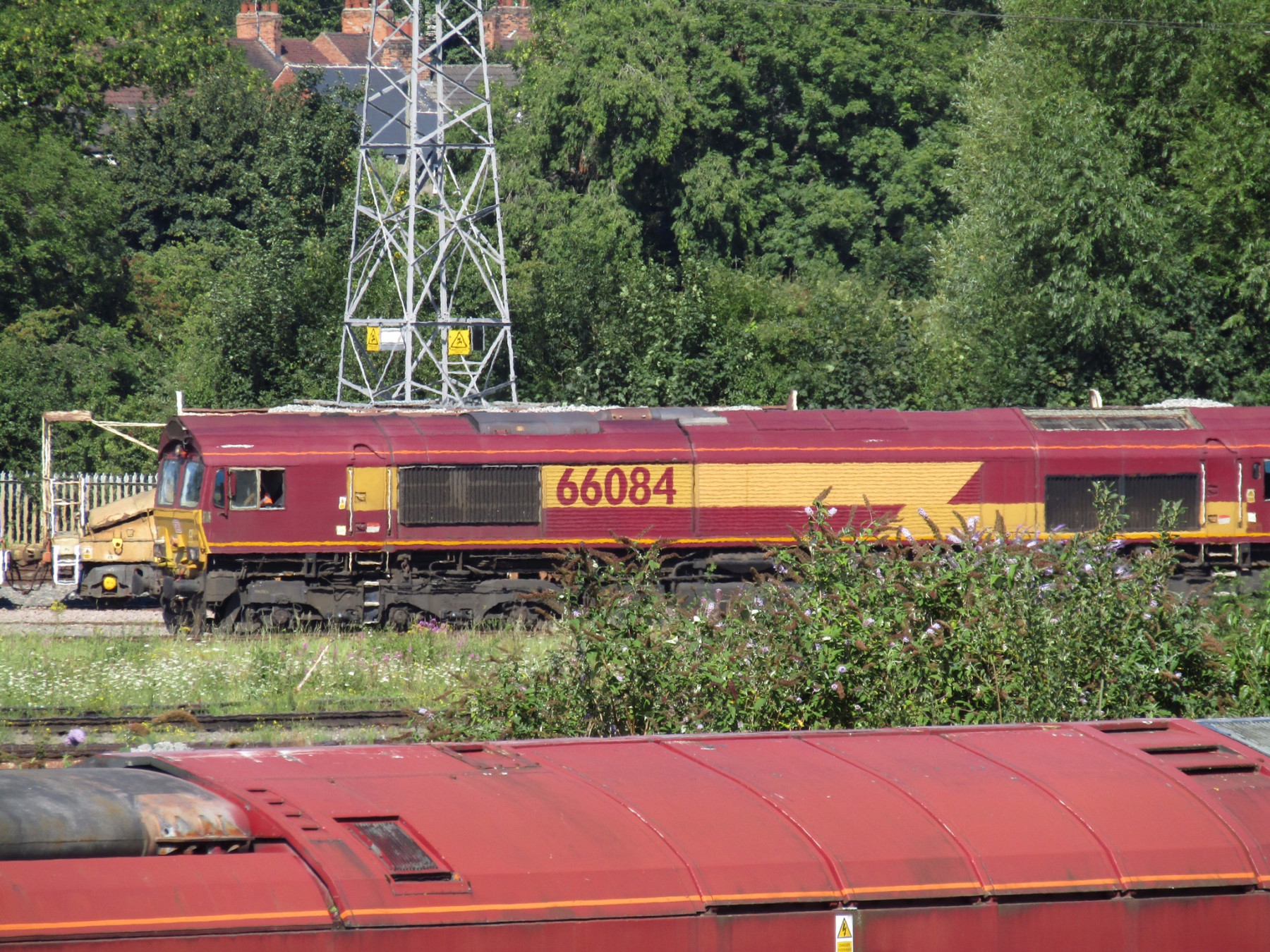 Photo of 66084 at Toton TMD — trainlogger