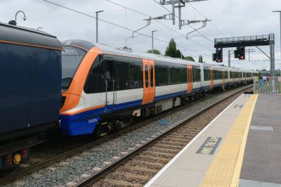 710374 - Class 710 / AC and AC/DC electric multiple unit sets — trainlogger