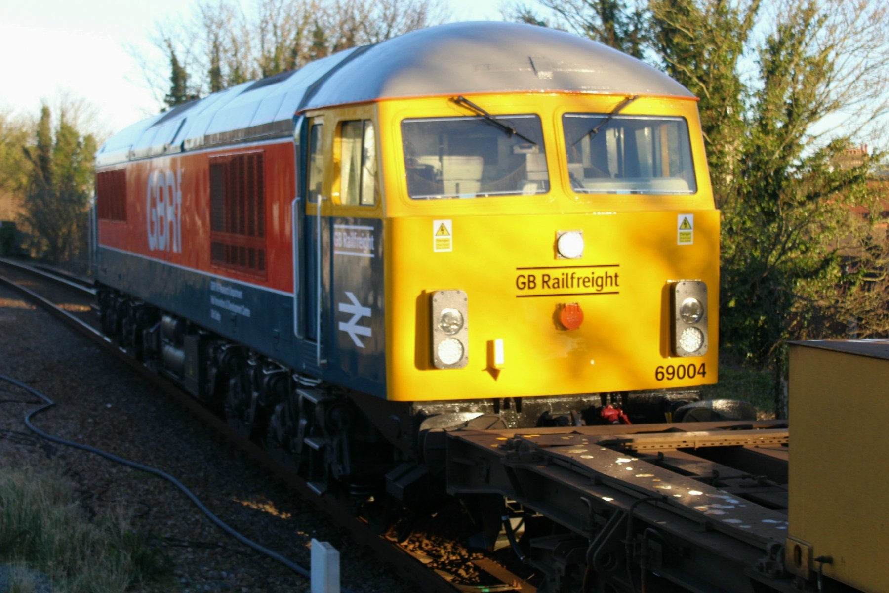 Photo of 69004 at Folkestone Central — trainlogger