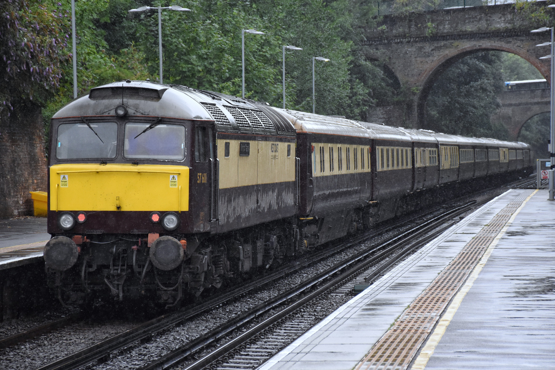 Photo of 57601 at Winchester — trainlogger