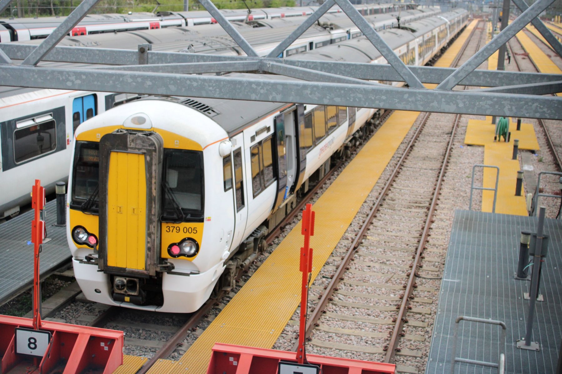 Photo of 379005 at Temple Mills TMD — trainlogger