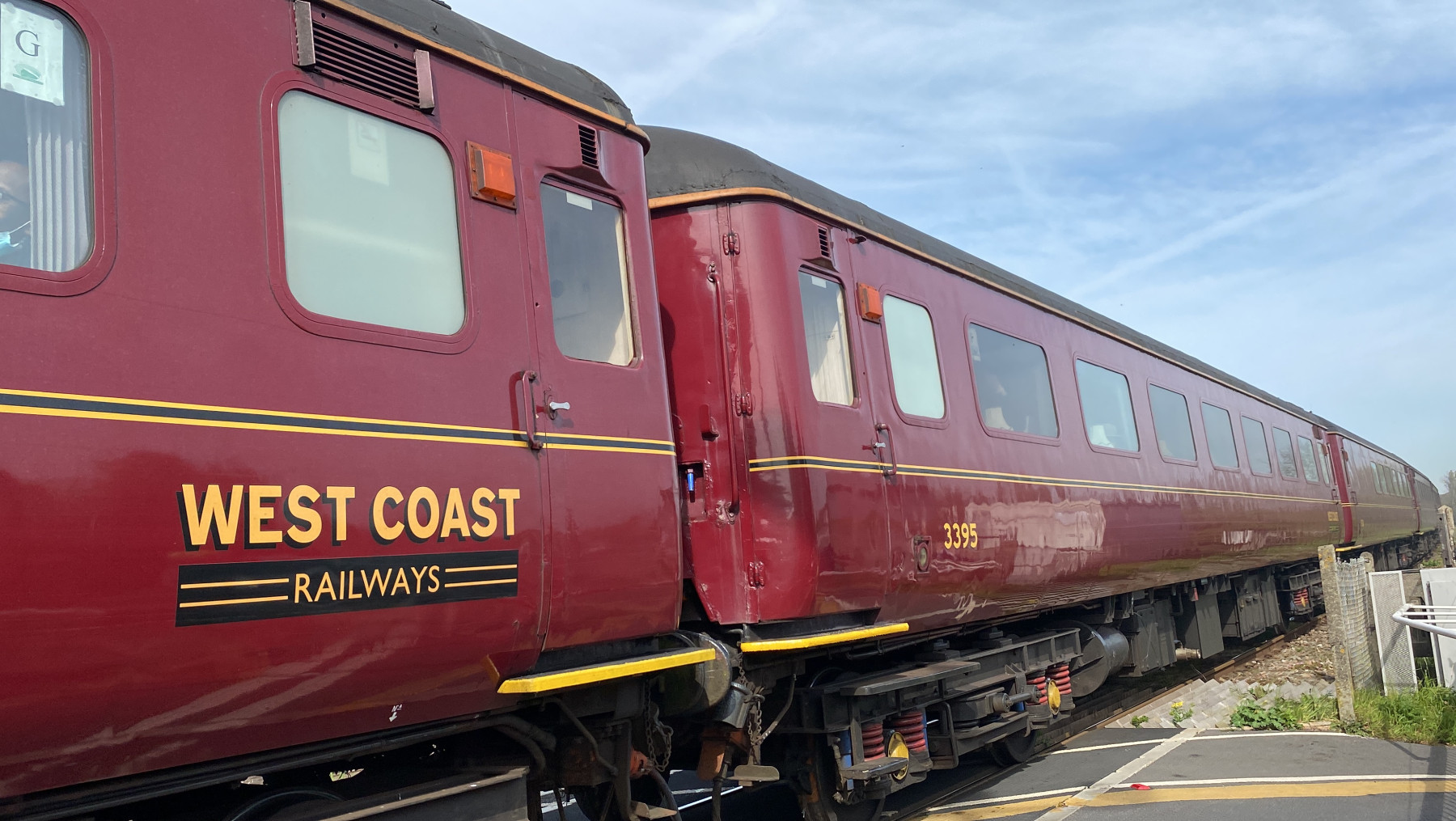 Photo of 3395 at Deal Level Crossing — trainlogger