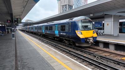 Your Photographs - Class 707 - Siemens Desiro City — trainlogger
