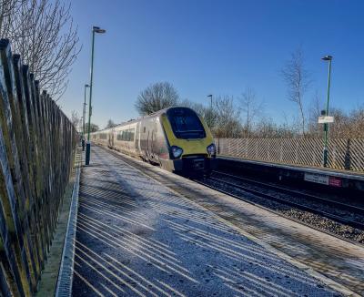 221114 - Class 221 / Diesel electric multiple unit sets — trainlogger