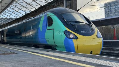 390121 - Class 390 / AC and AC/DC electric multiple unit sets — trainlogger