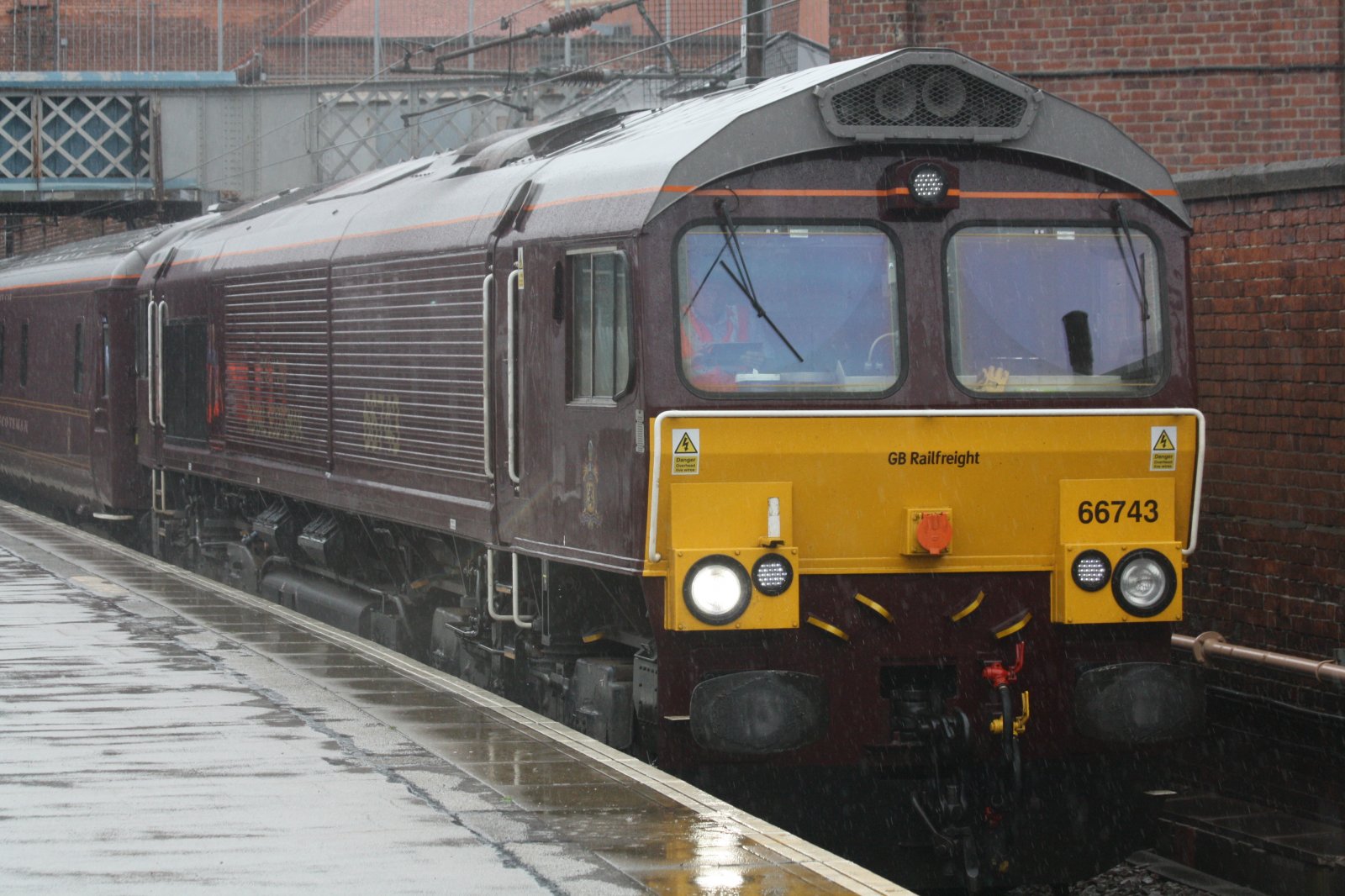 Photo of 66743 at Doncaster — trainlogger