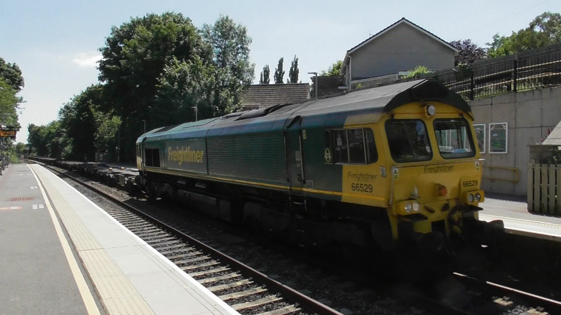 JM-Freightliner's sightings on Wednesday 22nd June 2022 — trainlogger