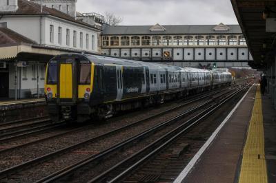 458428 - Class 458 / DC electric multiple unit sets — trainlogger