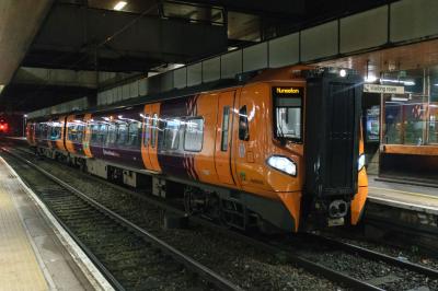 196002 - Class 196 / Diesel mechanical / hydraulic multiple unit sets ...