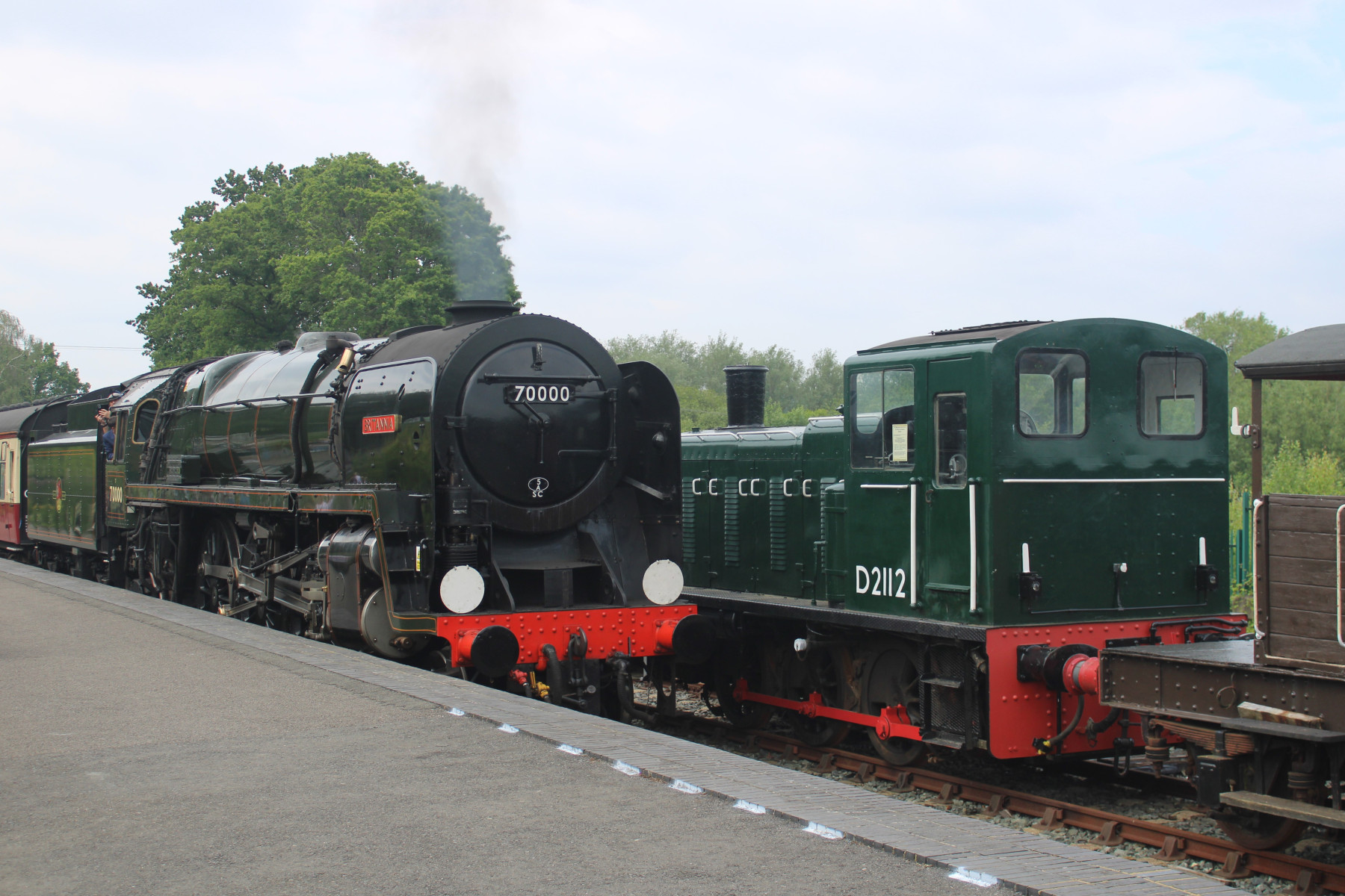 Photo of 70000 steam and D2112 at Rother Valley Railway - Robertsbridge ...