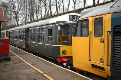 51813 - Class 110 / Diesel mechanical / hydraulic multiple unit sets ...