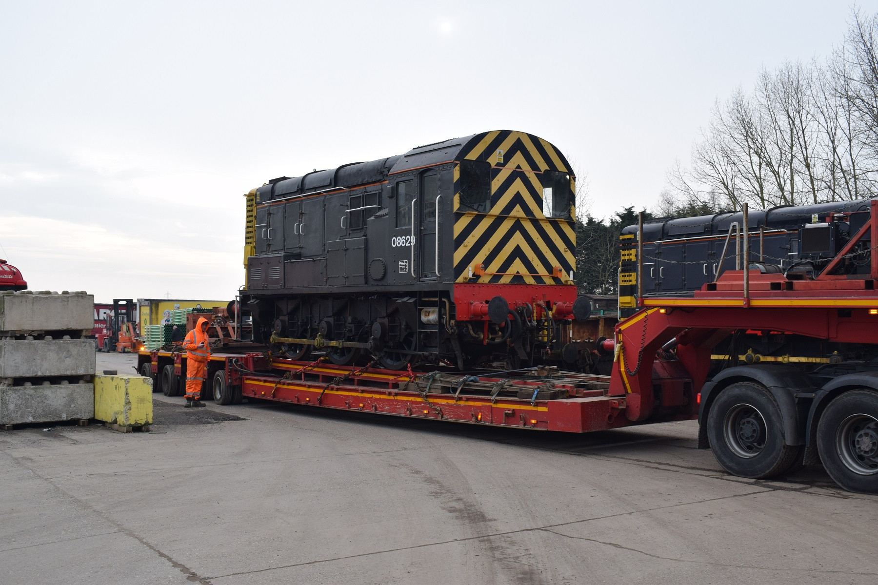 Photo of 08629 at Wishaw - Railway Support Services — trainlogger