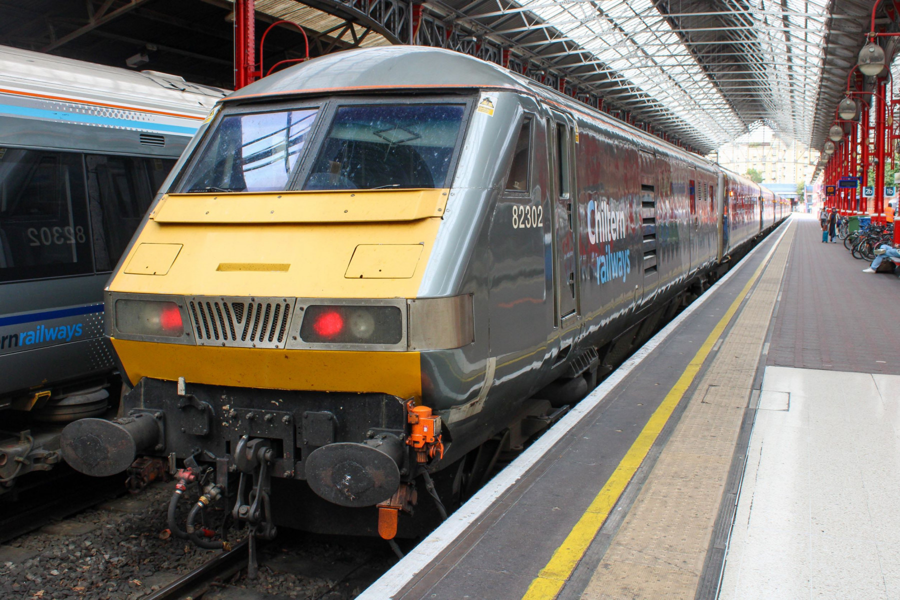 Photo of 82302 at London Marylebone — trainlogger