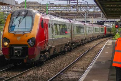 221110 - Class 221 / DEMUs — trainlogger