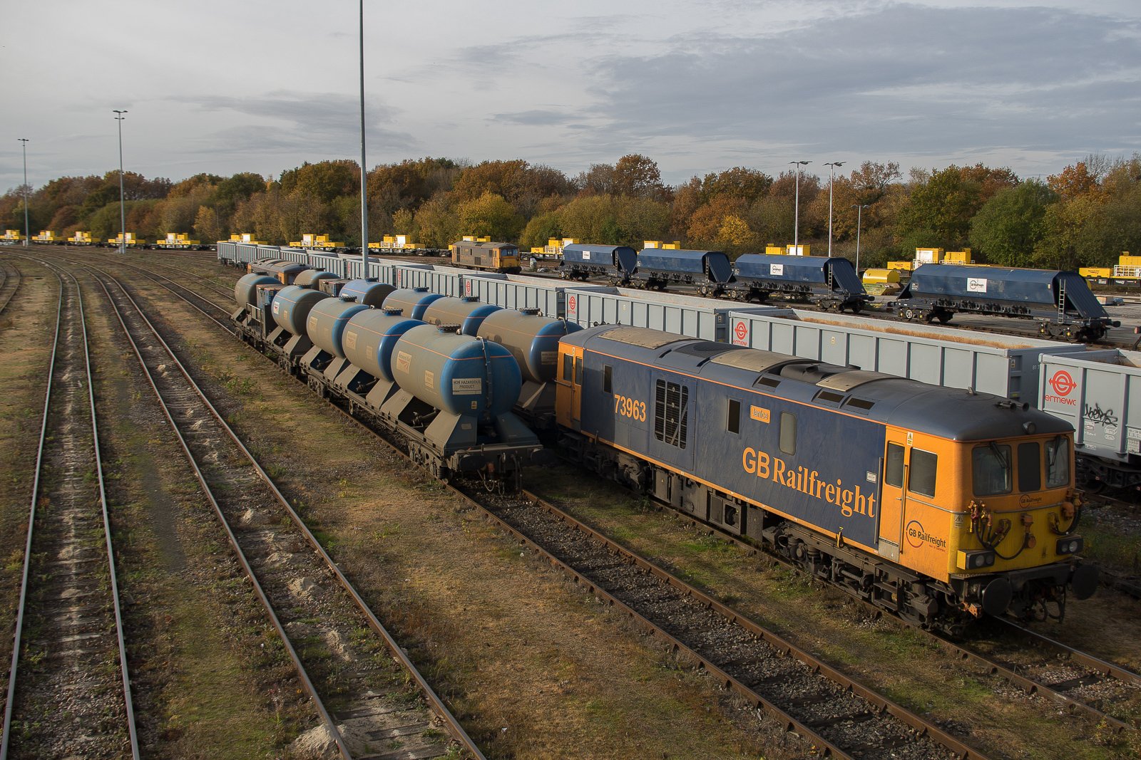 Photo of 73963 at Tonbridge West Yard — trainlogger