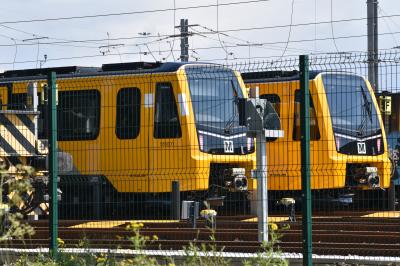 555001 - Class 555 / DC electric multiple unit sets — trainlogger