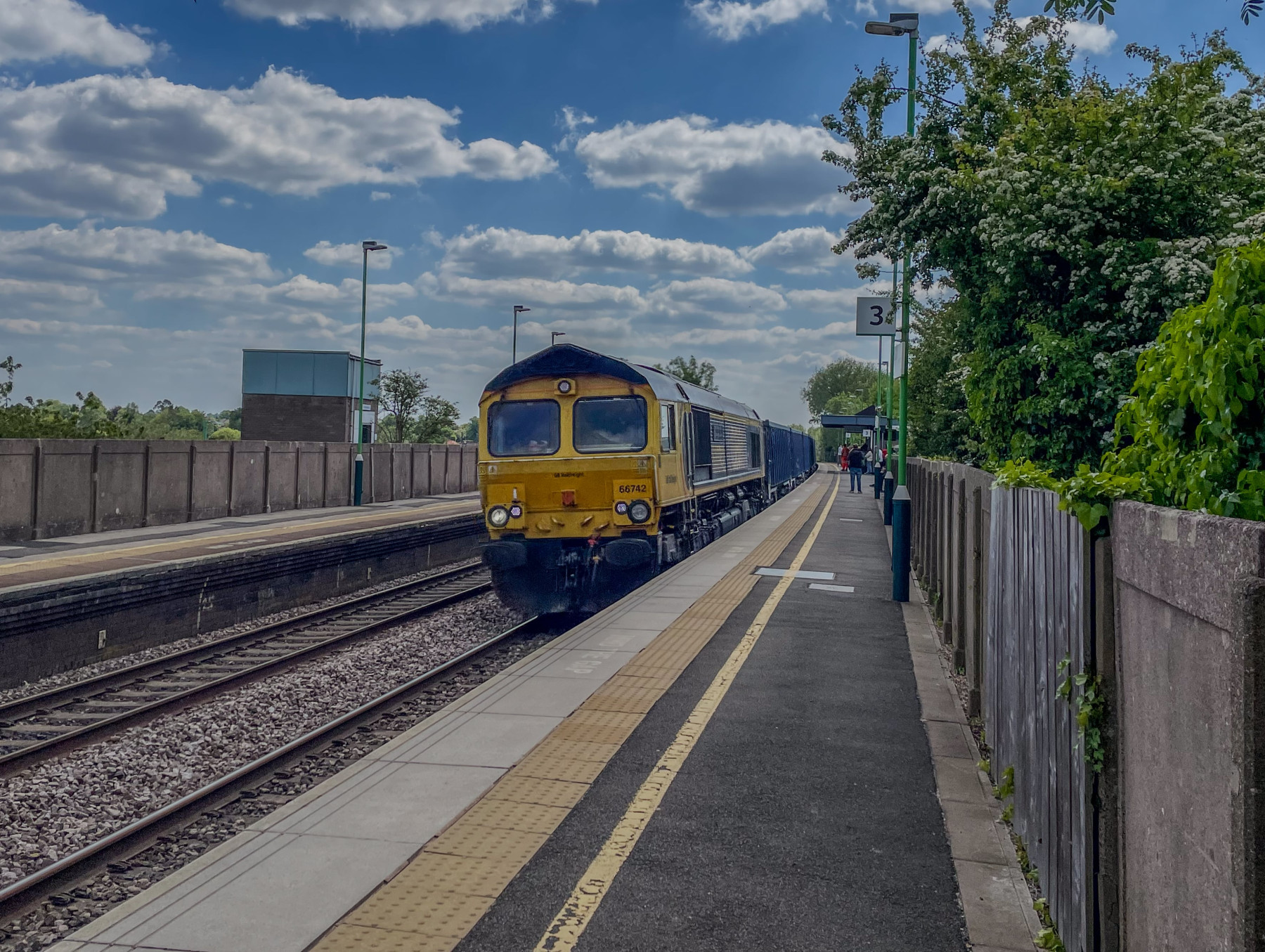 Photo of 66742 at Tamworth — trainlogger