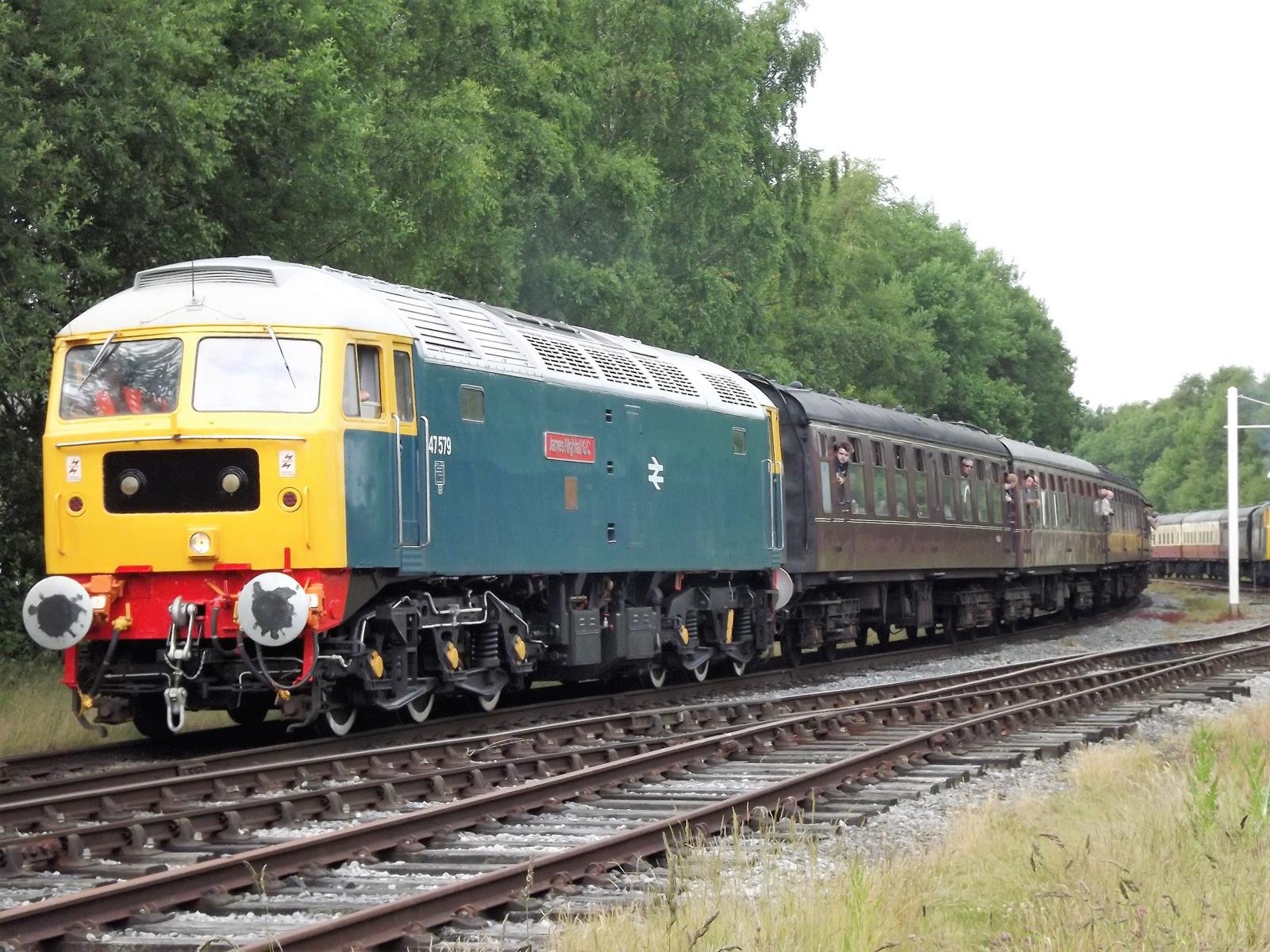 Photo of 47579 at East Lancashire Railway - Ramsbottom — trainlogger