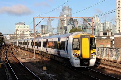 387302 - Class 387 / EMUs — trainlogger