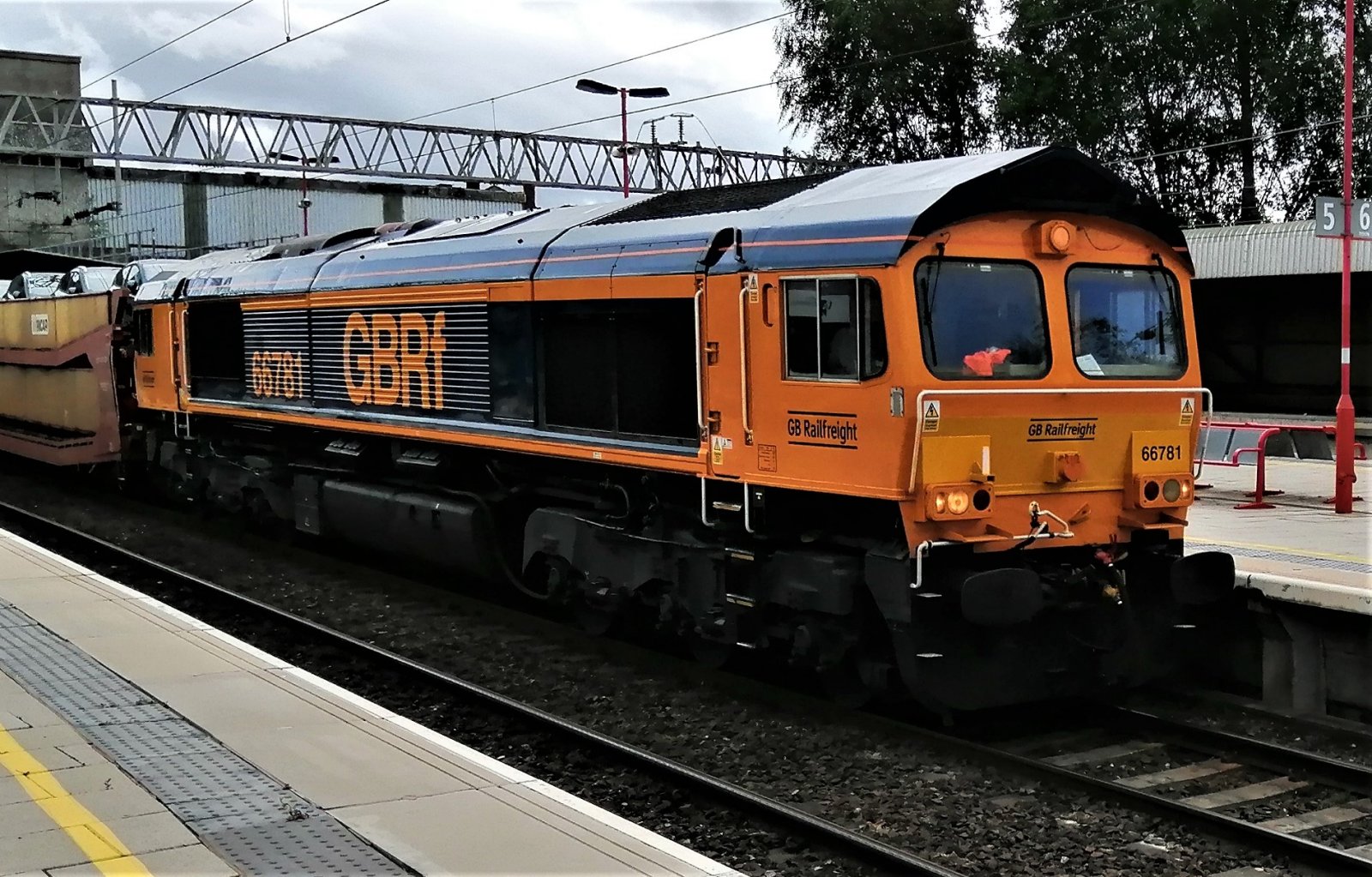 Photo of 66781 at Stafford — trainlogger