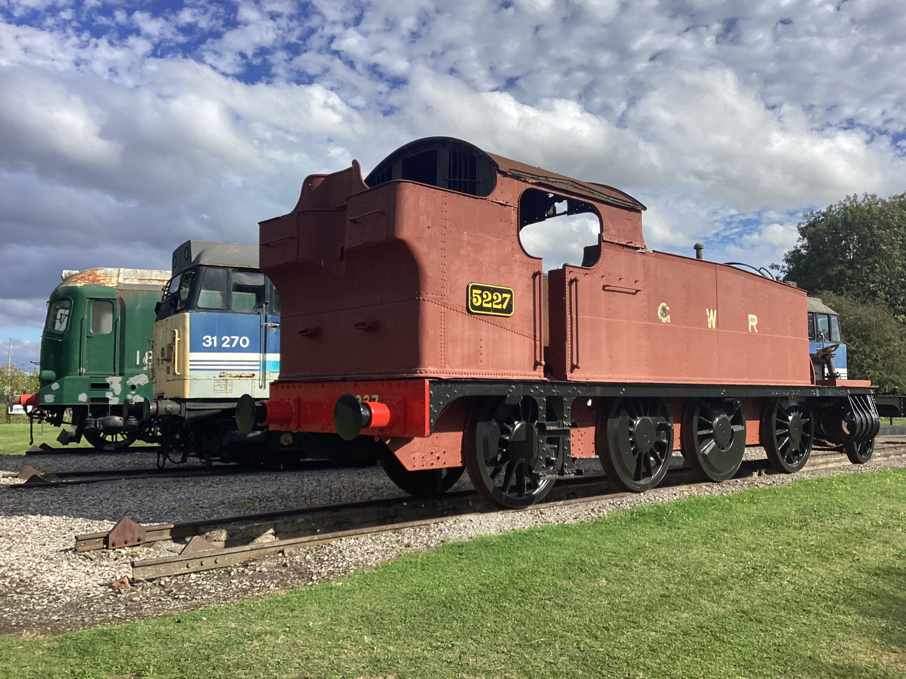 Photo of 5227 steam at Didcot Railway Centre — trainlogger