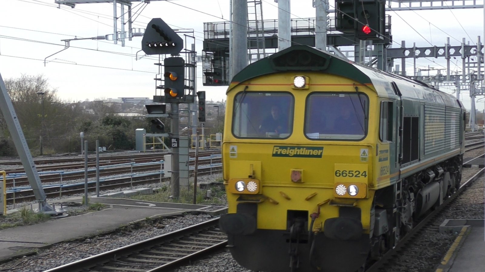 Photo of 66524 at Bristol Parkway — trainlogger