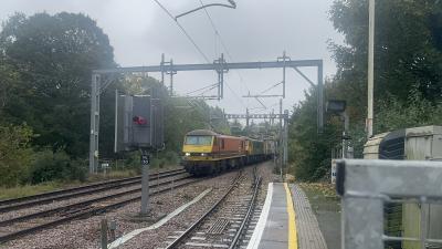 90015 - Class 90 / Locomotives (AC electric) — trainlogger