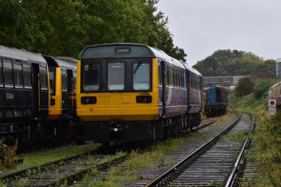 142060 - Class 142 / Diesel mechanical / hydraulic multiple unit sets ...