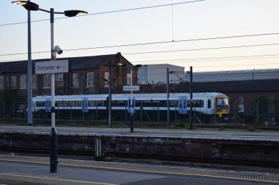 466016 - Class 466 / DC electric multiple unit sets — trainlogger