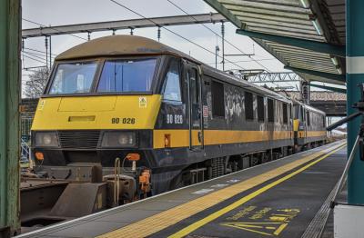 90026 - Class 90 / Locomotives (AC electric) — trainlogger