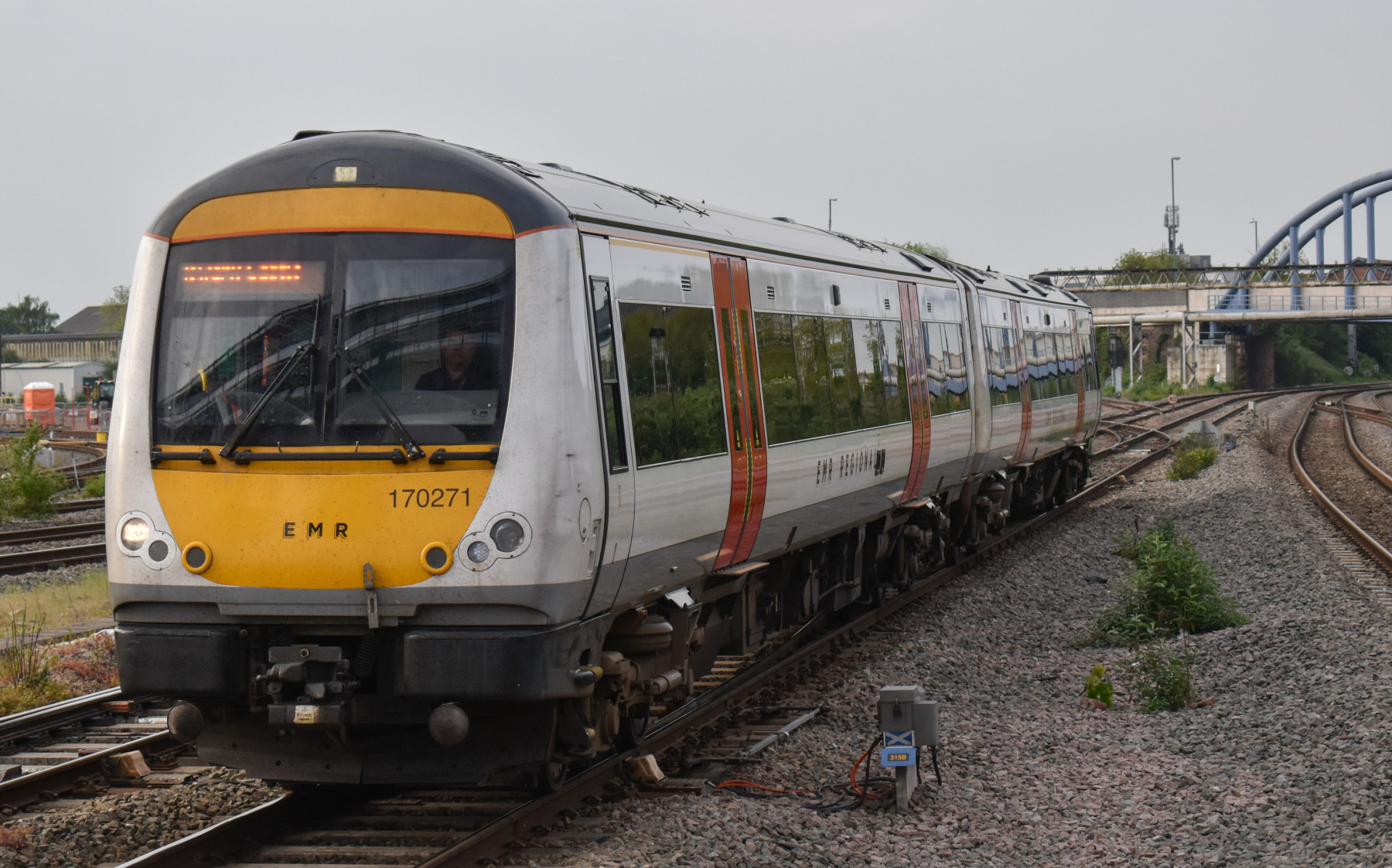 Photo of 170271 at Derby — trainlogger