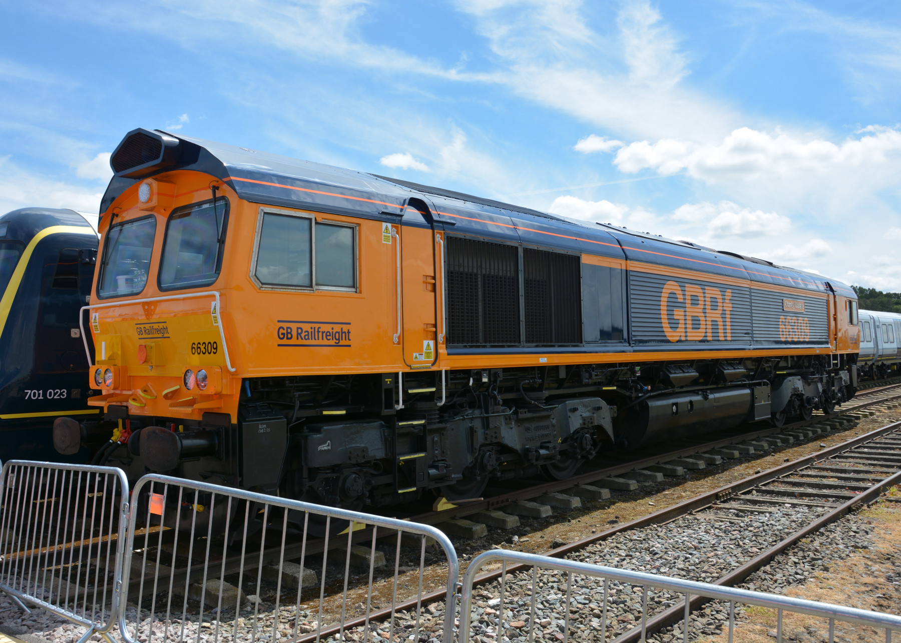 Photo of 66309 at Long Marston — trainlogger