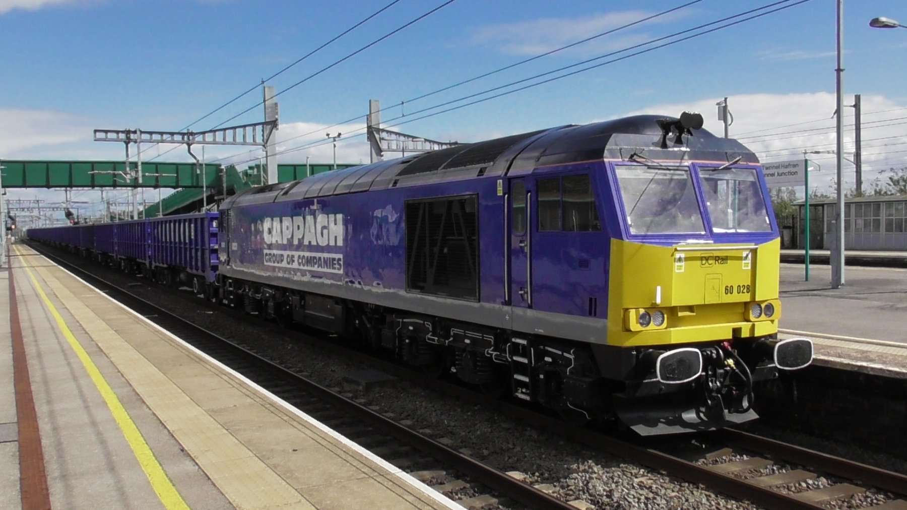 Photo of 60028 at Severn Tunnel Junction — trainlogger