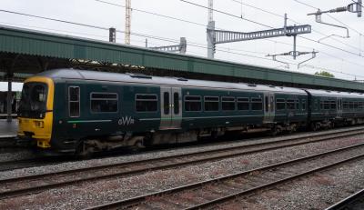 165133 - Class 165 / Diesel mechanical / hydraulic multiple unit sets ...