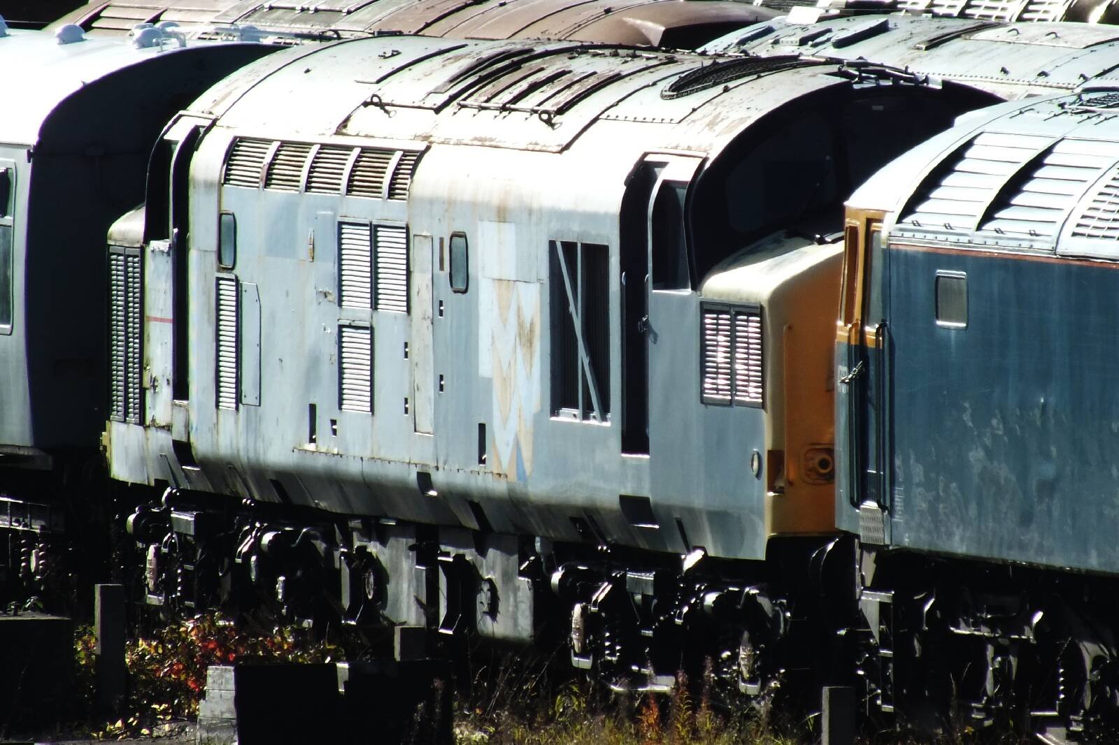 Photo of 37227 at Burton-on-Trent - Nemesis Rail — trainlogger