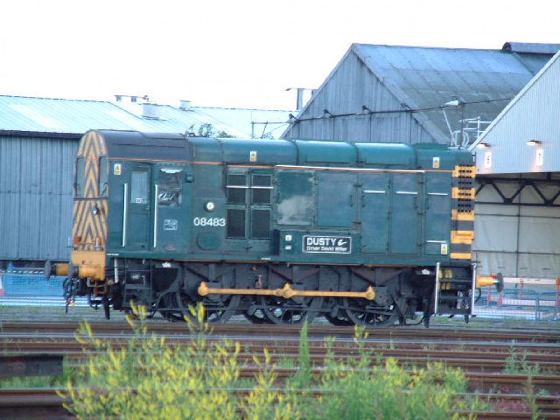 Photo of 08483 at Old Oak Common TMD — trainlogger