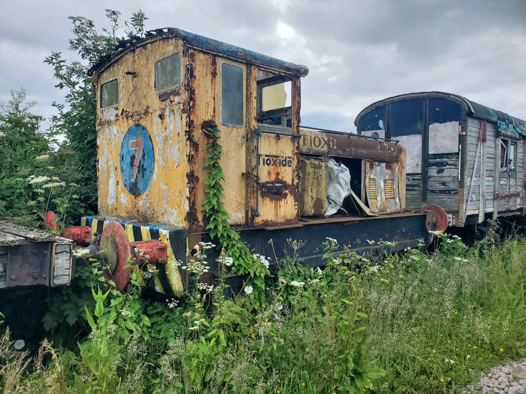 Photo of RH421418 at Lincolnshire Wolds Railway — trainlogger