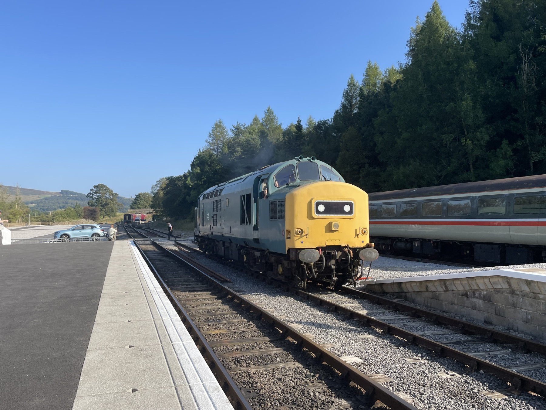 Photo of 37294 at Embsay & Bolton Abbey Steam Railway — trainlogger