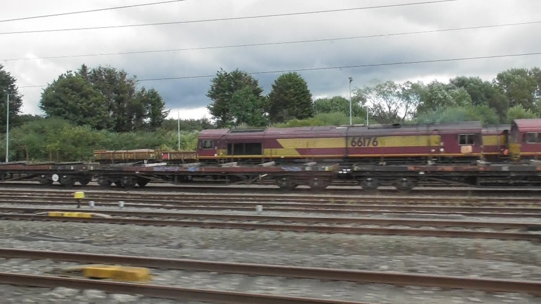 Photo of 66176 at Alexandra Dock Junction — trainlogger