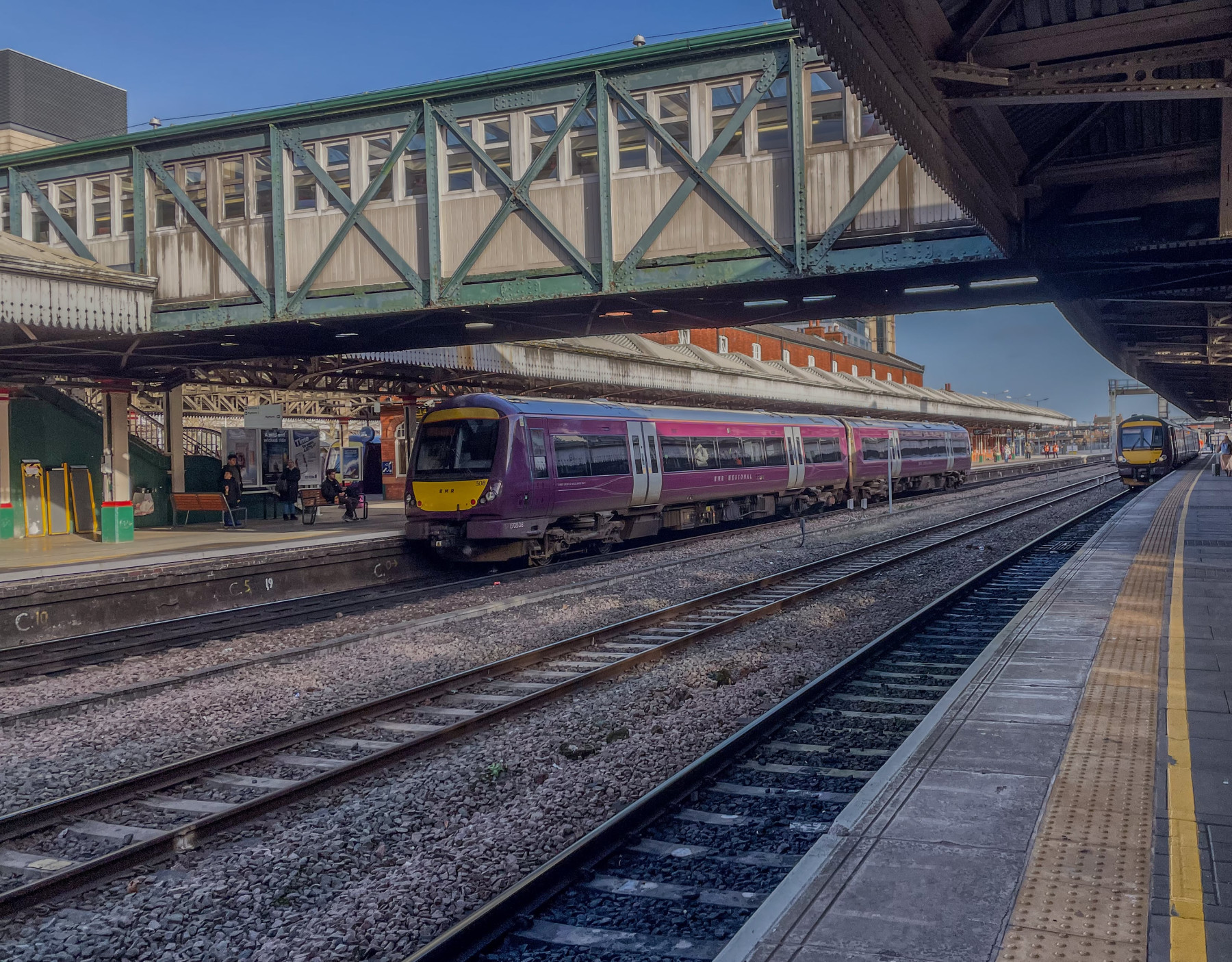 Photo of 170508 at Nottingham — trainlogger