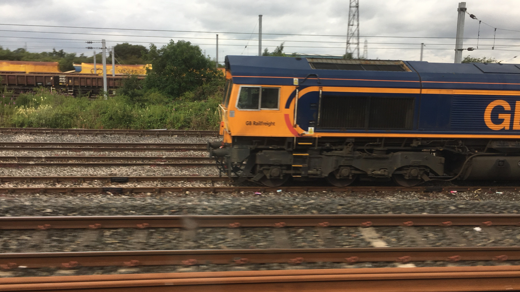 Photo of 66733 at Carlisle Kingmoor Yard — trainlogger