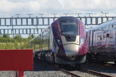 810005 - Class 810 / High-speed multiple unit / fixed formation sets ...