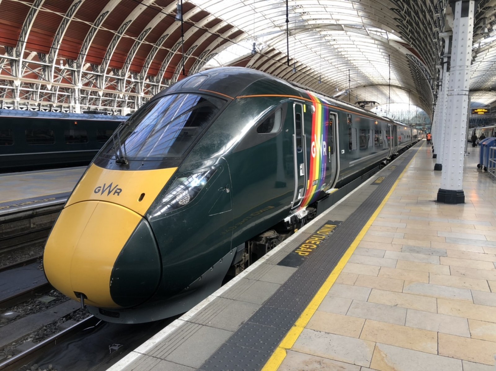 Photo of 800008 at London Paddington — trainlogger